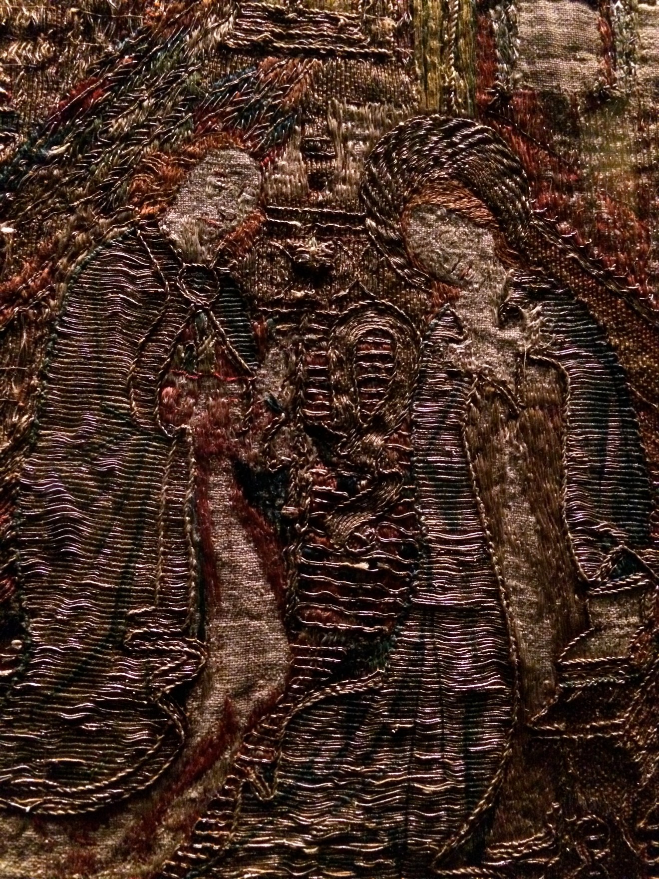 Heavens’ embroidered cloth: Medieval buried Treasure. – Arran Q Henderson