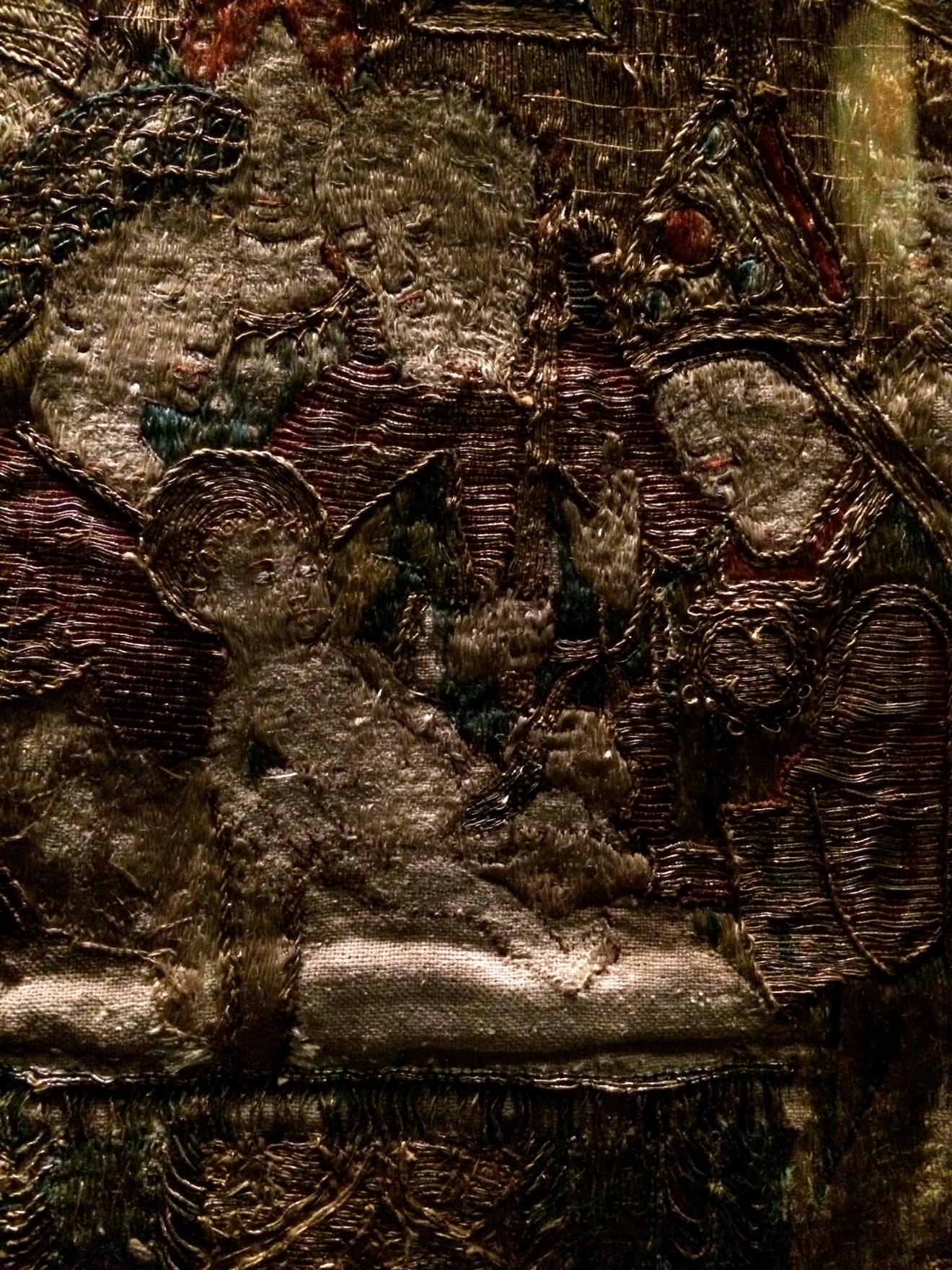 Heavens’ embroidered cloth: Medieval buried Treasure. – Arran Q Henderson